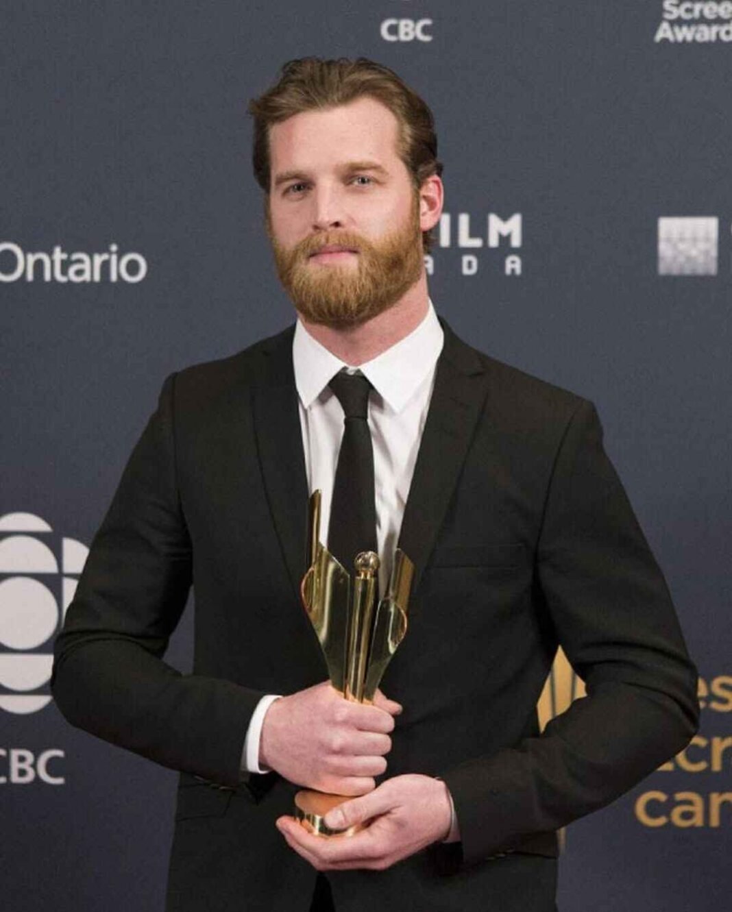 Life and Career of Jared Keeso: From Letterkenny to Success - Habit ...